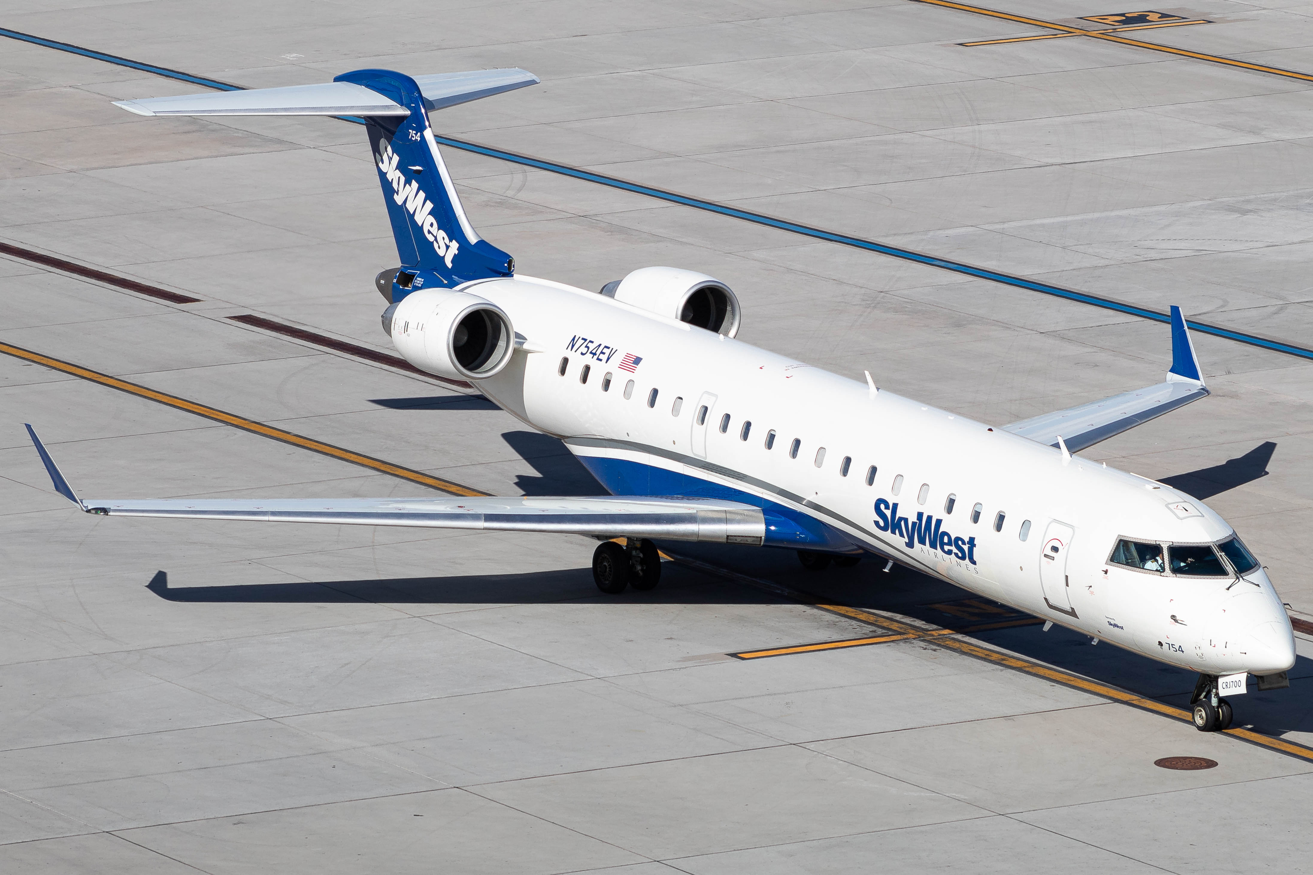 SkyWest Tackles Pilot Shortage With New Part 135 Subsidiary ...